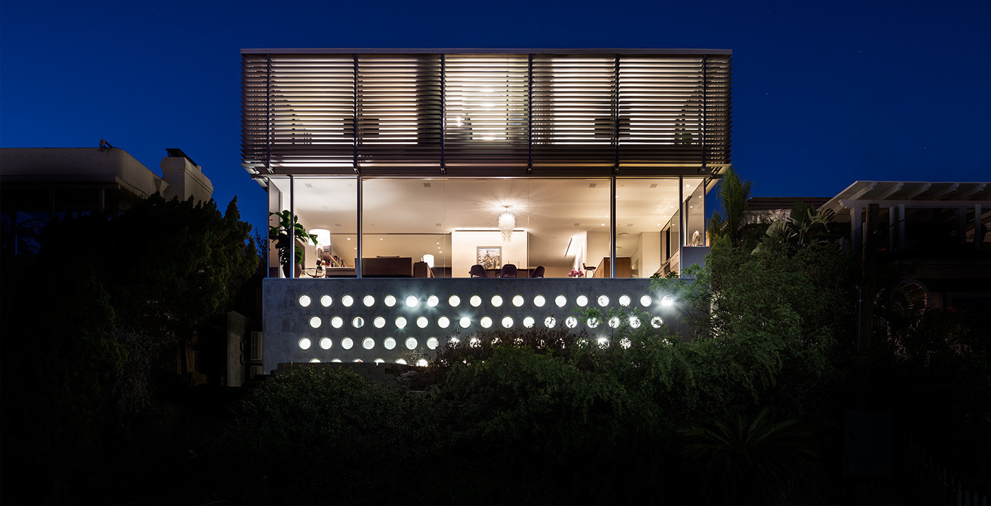 Steven Harris Architects LLP - House for a Car Collector, CA