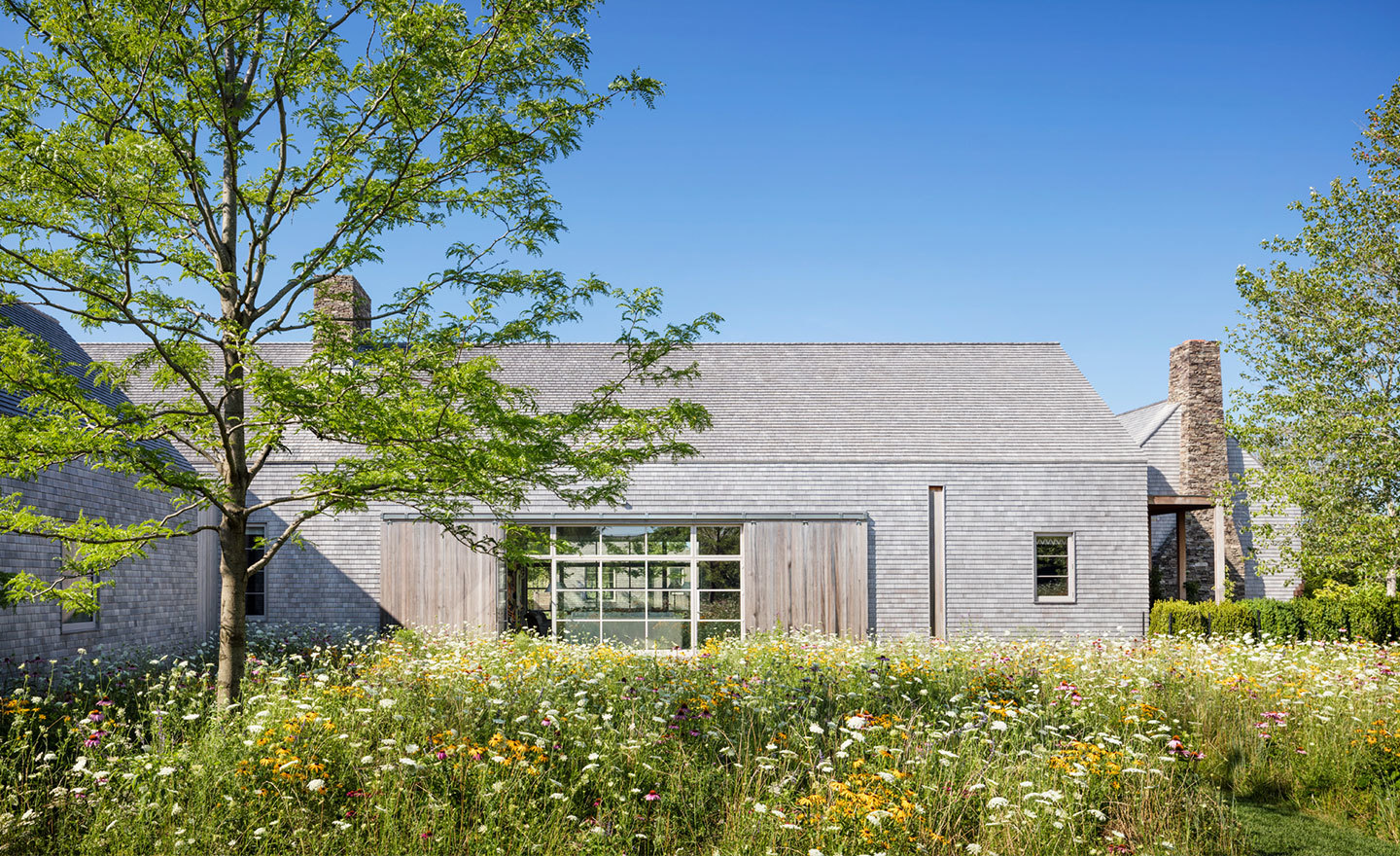 Steven Harris Architects LLP - Sagaponack Barn Compound, NY | Steven ...